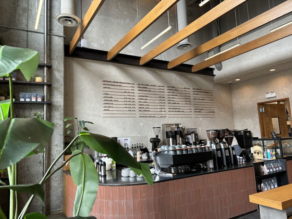 ANALOG COFFEE - Updated February 2025 - 1177 Sunset Drive, Kelowna ...