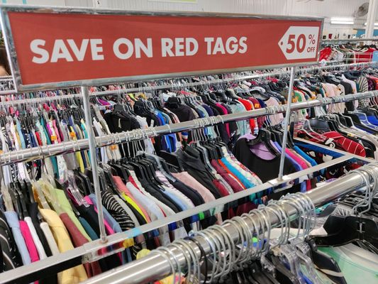 GOODWILL HAWAII - Updated October 2025 - 233 Photos & 115 Reviews - 98 ...