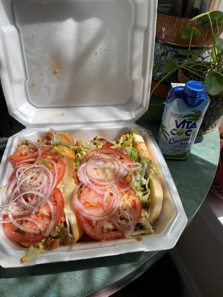 DELI IN THE CURTIS CENTER - Updated December 2025 - 10 Reviews - 601 ...