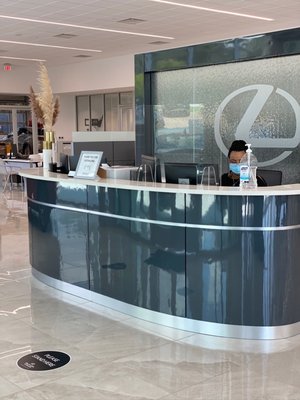 BUTLER LEXUS OF SOUTH ATLANTA - Updated May 2025 - 46 Photos & 101 ...