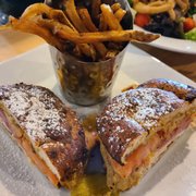 TOM FOOLERY’S RESTAURANT & BAR - 79 Photos & 99 Reviews - American ...