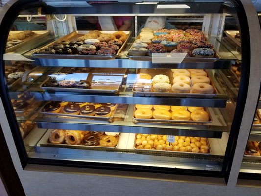 DAILY DONUTS - 135 Photos & 170 Reviews - 1067 S Main St, Graham, North ...