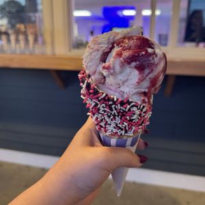 SOMERSET CREAMERY - Updated June 2025 - 70 Photos & 124 Reviews - 1931 ...