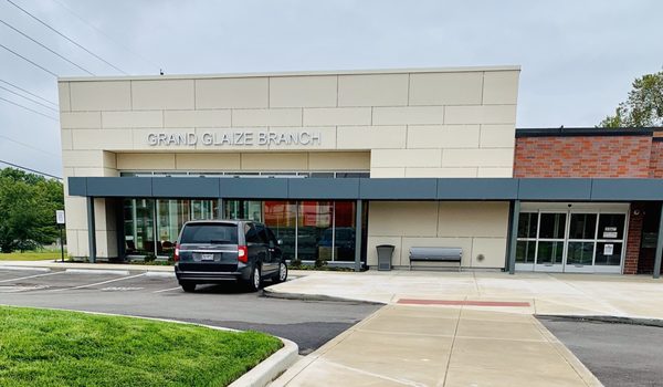 ST LOUIS COUNTY LIBRARY- GRAND GLAIZE BRANCH - Updated January 2026 ...