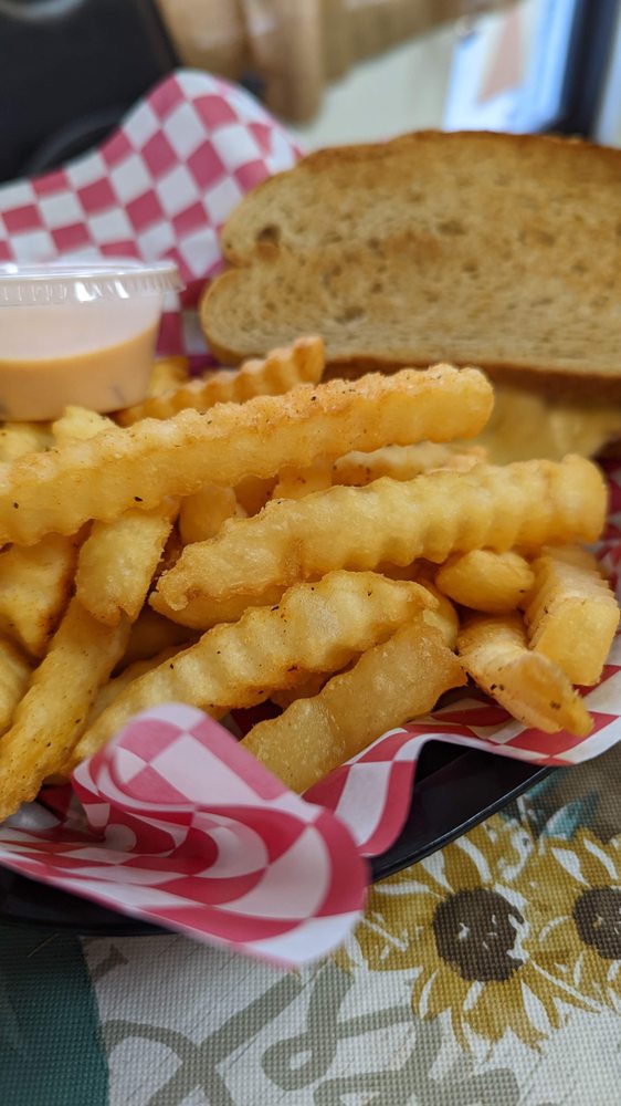 SOUTHERN DELIGHTS - Updated July 2025 - 23 Photos & 28 Reviews - State ...