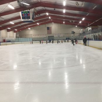 STATEN ISLAND SKATING PAVILION - Updated January 2026 - 28 Photos & 28 ...