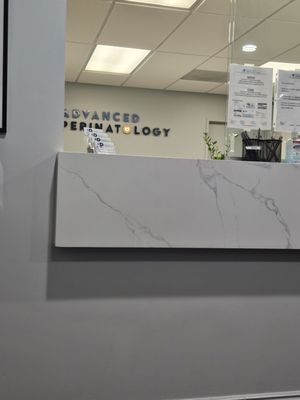 AARON J EPSTEIN, MD - Updated December 2025 - 18 Photos & 24 Reviews ...