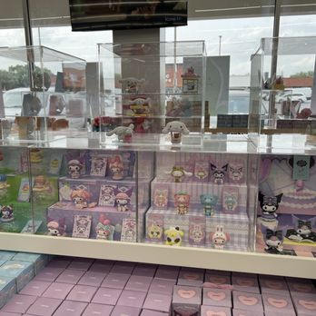 MINISO - Updated December 2025 - 23 Photos & 11 Reviews - 9100-9188 ...