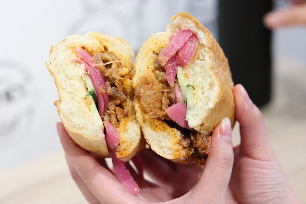 FRESHROLL - Updated December 2025 - 129 Photos & 114 Reviews - 2334 ...