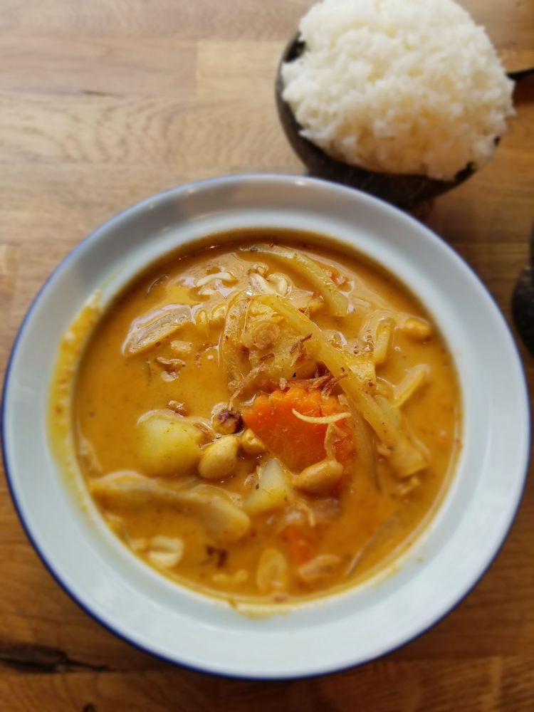 GLUR THAI - Updated January 2026 - 701 Photos & 359 Reviews - 144 W ...