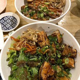 MOMS - Updated December 2024 - 157 Photos & 101 Reviews - 190 Keawe St ...