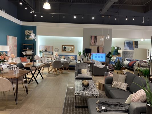 STRUCTUBE - Updated July 2025 - 13 Photos - 2501 Hampshire Gate ...