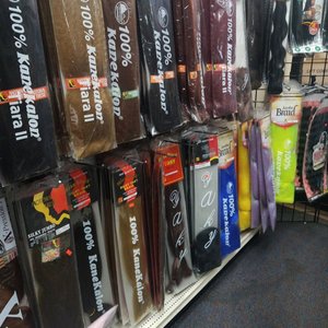 POPCORN BEAUTY & WIGS - Updated October 2025 - 26 Photos & 59 Reviews ...