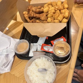 YAS CHICKEN - Updated December 2024 - 118 Photos & 95 Reviews - 111 ...