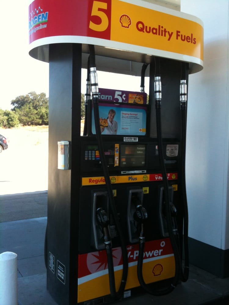 GOLDEN GATE EXXON - 2000 El Camino Real, Atascadero, California - Gas ...