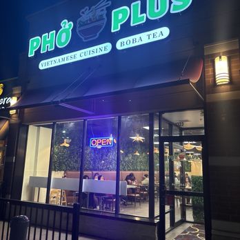 PHO PLUS - Updated October 2025 - 137 Photos & 33 Reviews - 1323 Golf ...