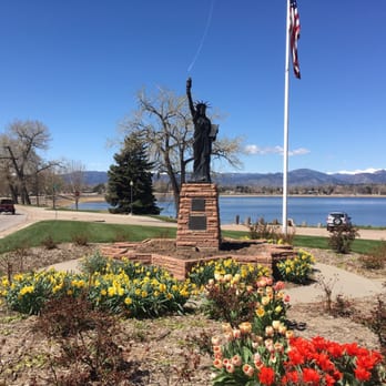 MINI STATUE OF LIBERTY REPLICA - Updated December 2024 - 1402 Lake Dr ...