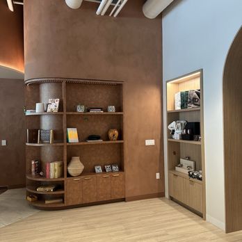 FLOURISH - Updated January 2026 - 133 Photos & 35 Reviews - 6101 ...