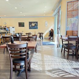 CRYSTAL FISH - Updated January 2026 - 1303 Photos & 1480 Reviews - 514 ...