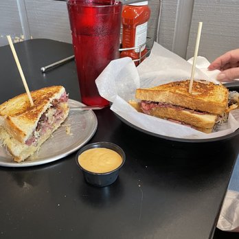 PERDUE’S GRILL - Updated December 2025 - 58 Photos & 69 Reviews - 201 S ...