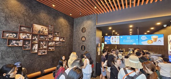 LUCKIN COFFEE - Updated November 2025 - 36 Reviews & 71 Photos - 800 ...