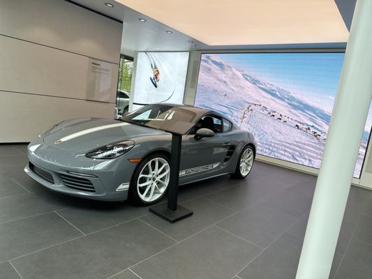 PORSCHE SEATTLE NORTH - Updated January 2026 - 23 Photos & 17 Reviews ...