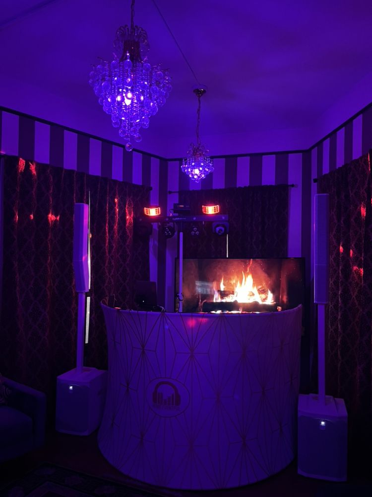 NINETEEN 25 - Updated January 2026 - 75 Photos - 2185 N Broadway ...