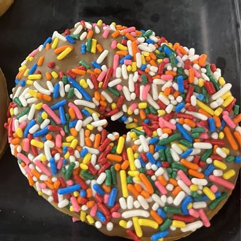 DESERT DONUTS - Updated July 2025 - 440 Photos & 490 Reviews - 3134 W ...