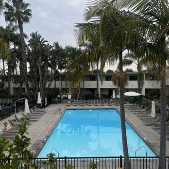 LEMON TREE INN - Updated December 2025 - 280 Photos & 389 Reviews ...