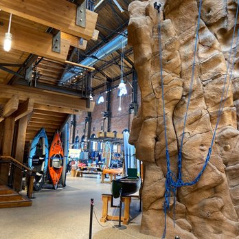REI - Updated August 2025 - 501 Photos & 527 Reviews - 1416 Platte St ...