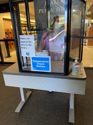 LAKELAND PUBLIC LIBRARY - Updated August 2025 - 37 Photos & 16 Reviews ...