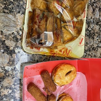 VICKY BAKERY - Updated December 2025 - 134 Photos & 58 Reviews - 4556 S ...