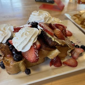 DAILY JAM - Updated August 2024 - 1006 Photos & 1211 Reviews - 310 S ...