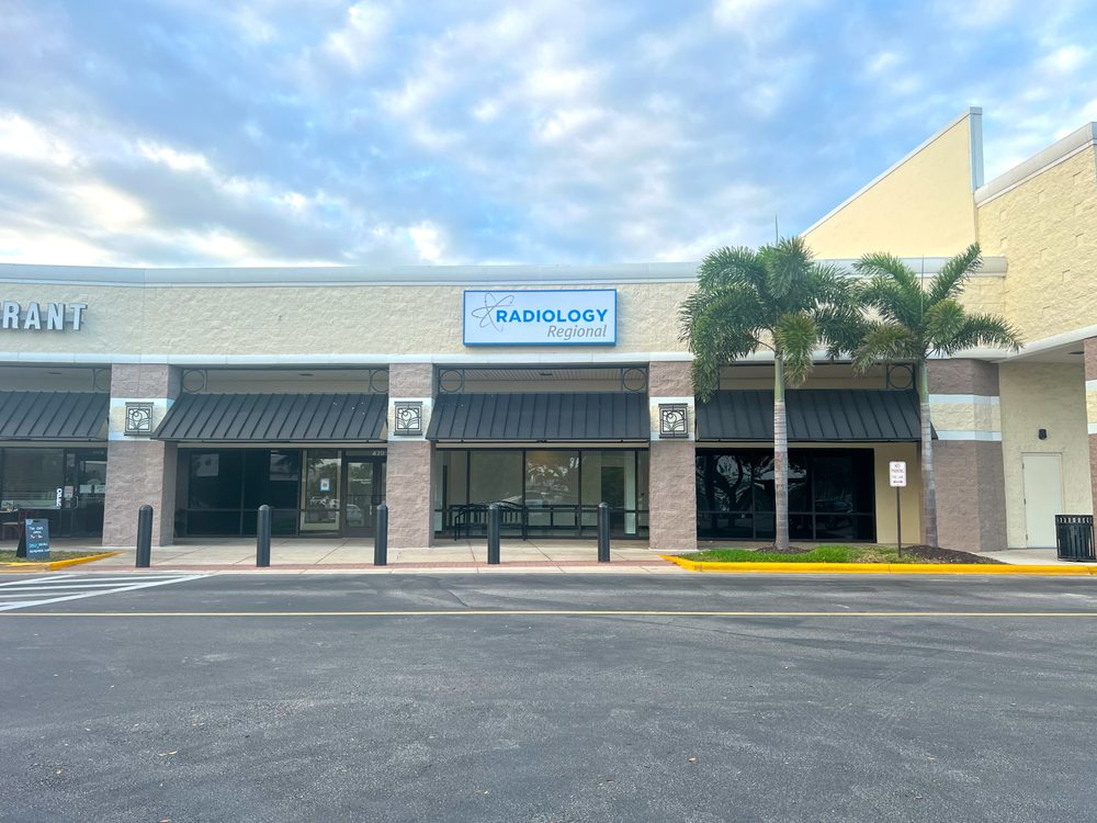 1619 Del Prado Blvd S
