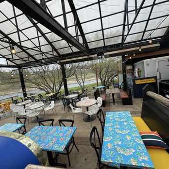 HOT CHIP BURGER BAR - Updated October 2024 - 169 Photos & 153 Reviews ...