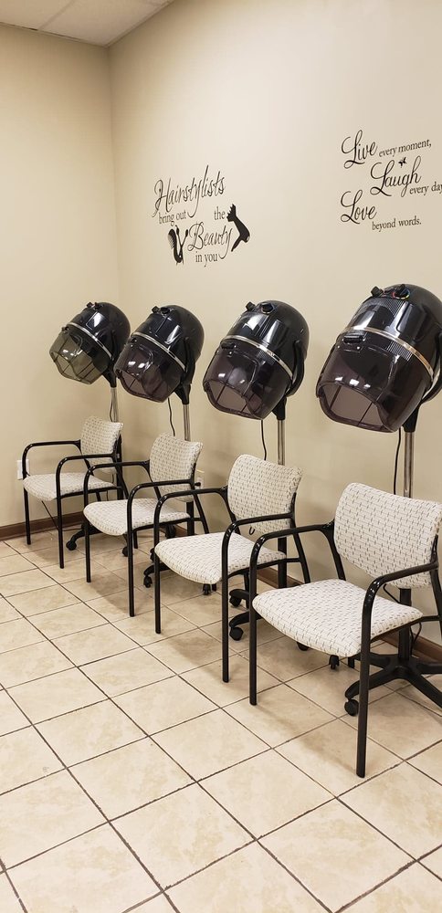 KINGDOM KUTZ - Updated October 2025 - 12 Photos - 2117 W Palmetto St ...