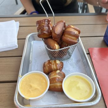 THE BRICKYARD BAR - Updated August 2024 - 149 Photos & 171 Reviews ...