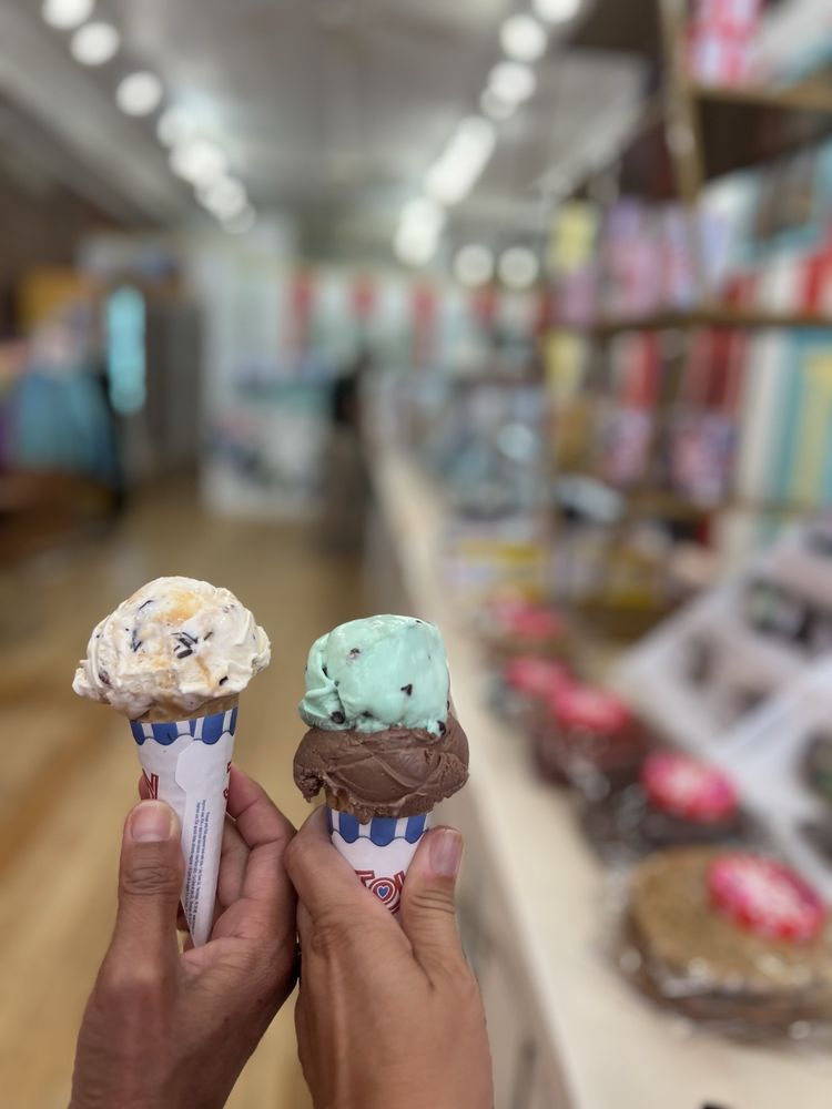 CONEY WAFFLES - Updated June 2025 - 69 Photos & 37 Reviews - 13 Broad ...