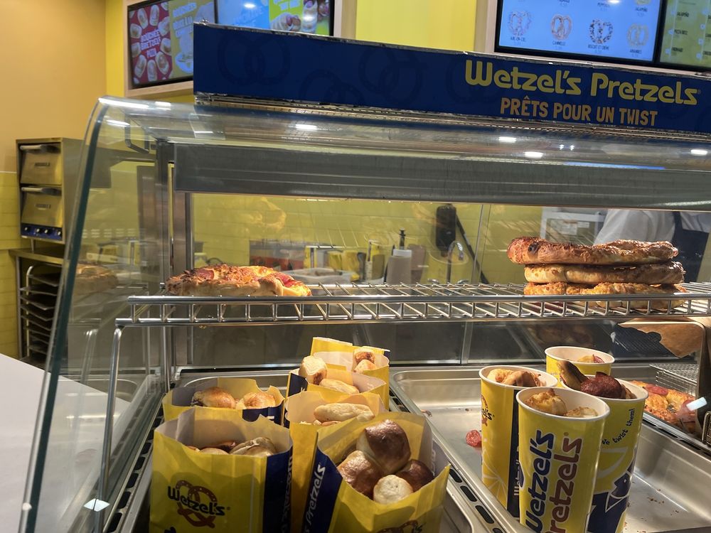 WETZEL’S PRETZELS - Updated January 2025 - 1500 Avenue Atwater ...