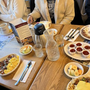 HOLLANDBERRY PANNEKOEKEN - Updated September 2025 - 456 Photos & 250 ...