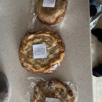 GOODMAN BAKES - Updated December 2025 - 60 Photos & 31 Reviews - 248 E ...