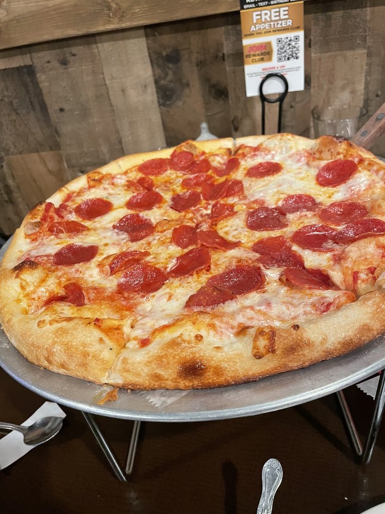 GOLDEN PIZZA & INDIAN CUISINE - Updated January 2026 - 62 Photos & 79 ...