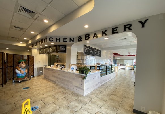 DELL’S KITCHEN AND BAKERY - 573 Photos & 126 Reviews - 1110 McCully St ...