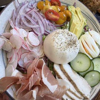 FIA RESTAURANT - Updated February 2025 - 2077 Photos & 896 Reviews ...