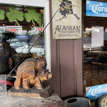 ARCTIC BAR - Updated August 2025 - 153 Photos & 101 Reviews - 509 Water ...