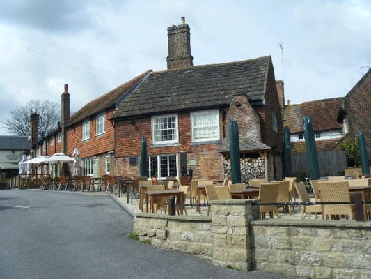 WHITE HORSE INN - Updated June 2025 - 23 High Street, Steyning, West ...