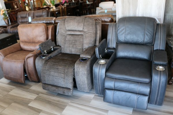 FURNITURE 4U - Updated October 2025 - 12 Photos - 510 Colusa Ave, Yuba ...