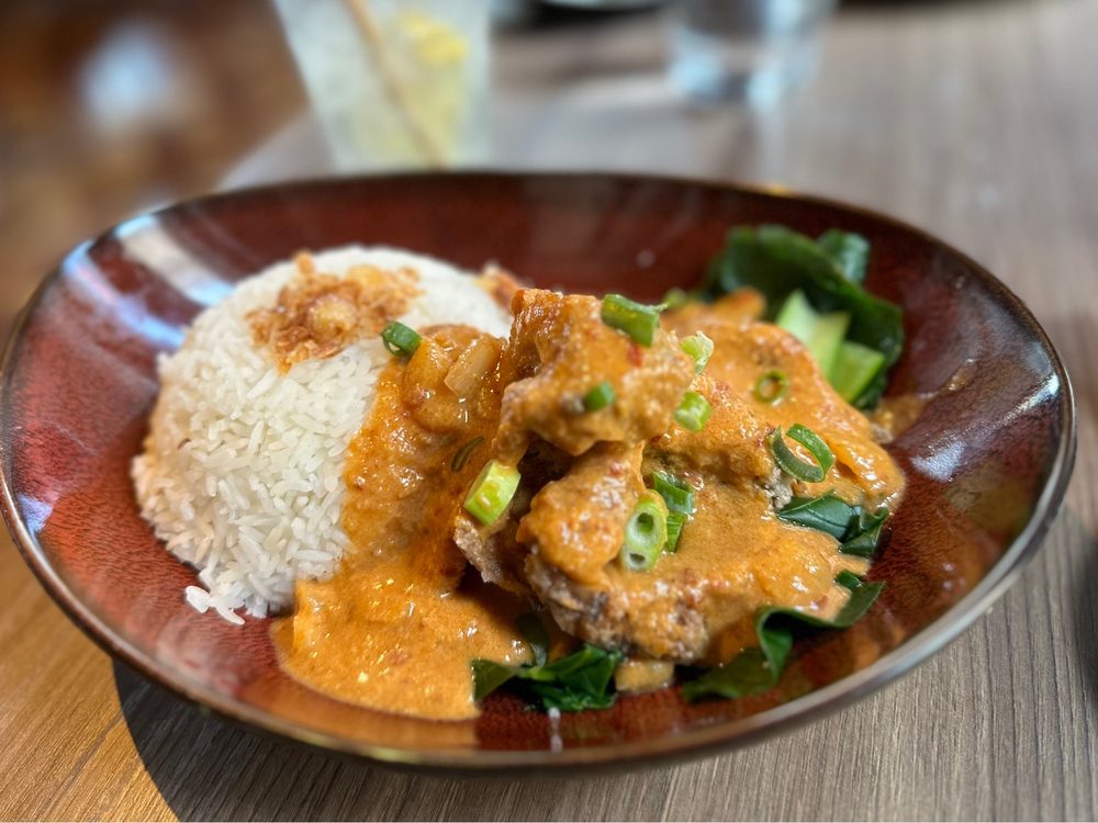 FAT NOODLE - Updated September 2025 - 67 Photos & 46 Reviews - Treasury ...