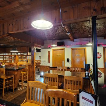 RED BRIDGE TAVERN - Updated January 2026 - 158 Photos & 221 Reviews ...