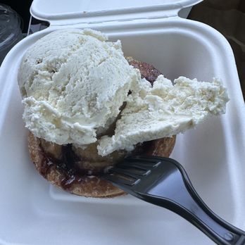 REAL PIE COMPANY - 536 Photos & 421 Reviews - 2425 24th St, Sacramento ...